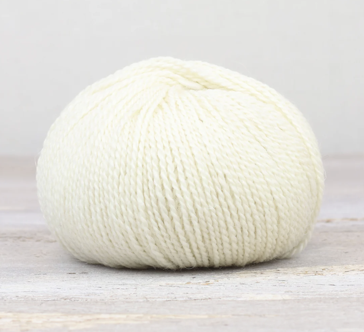 Fibre Co - &Make DK Betty White - The Tinsmith's Wife