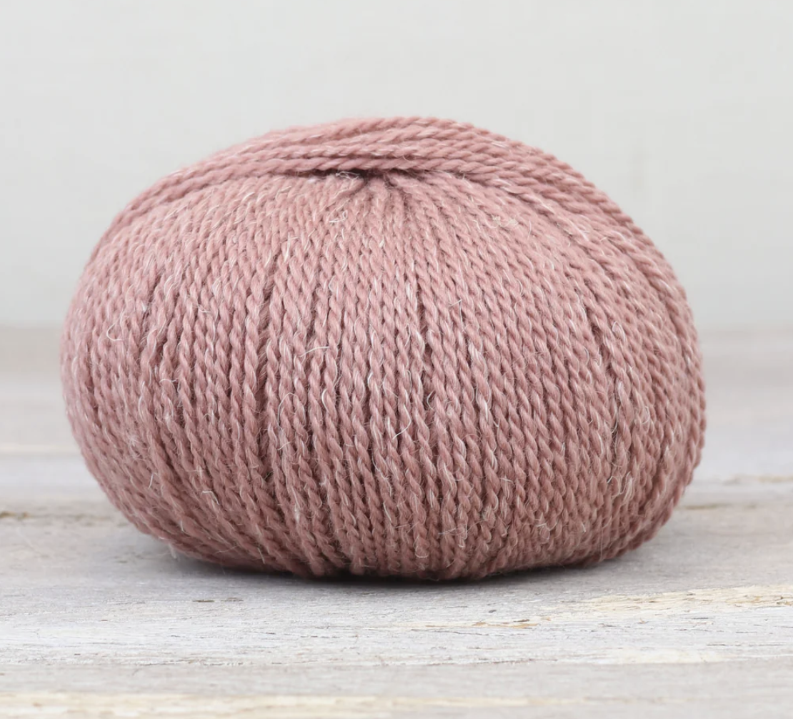 Fibre Co - &MakeDK 310 Soft Love - The Tinsmith's Wife