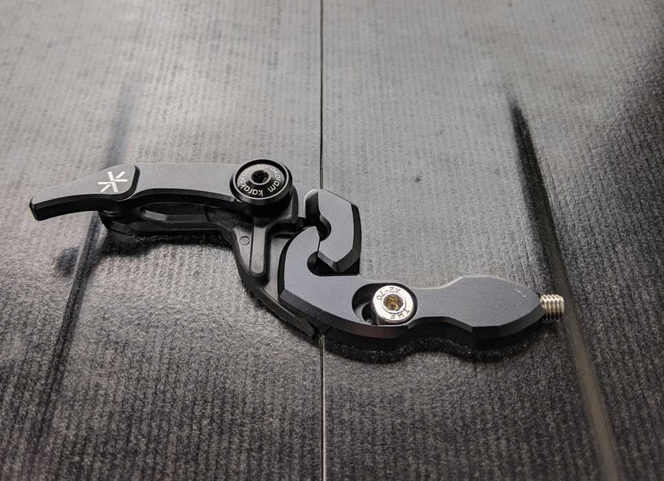 Ultraclip 3C with Hardware - Attridge Ski & Board