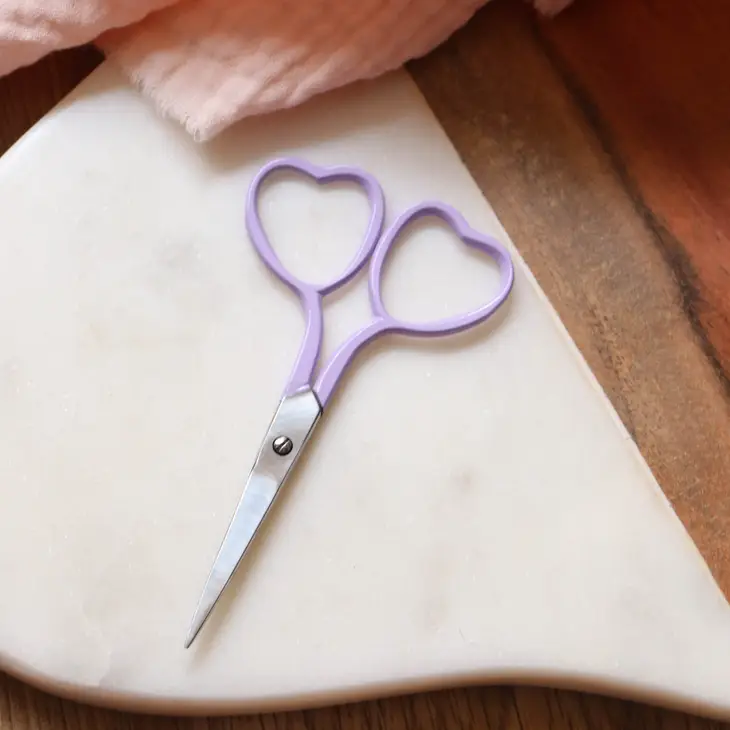 Heart Embroidery Scissors - Art of Yarn