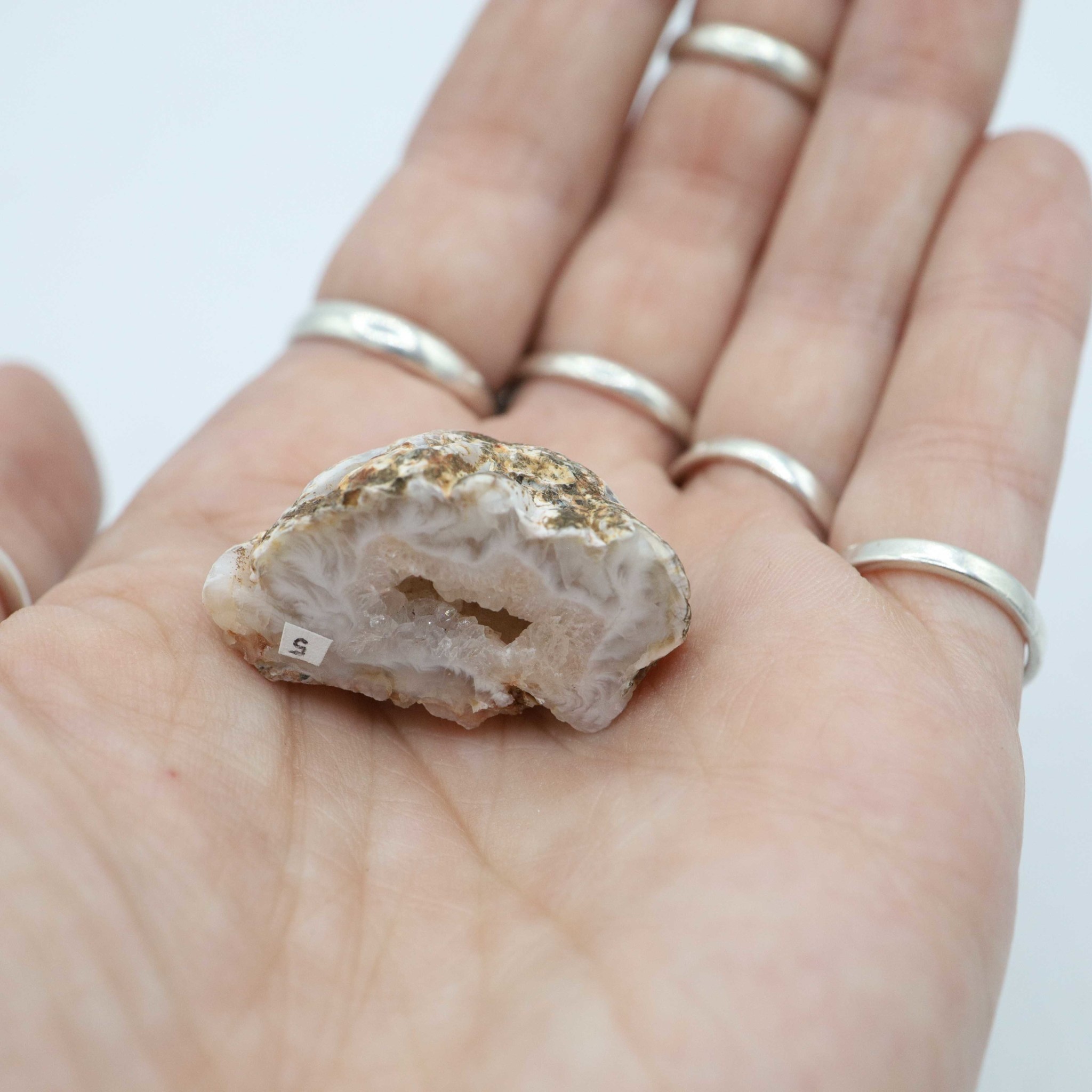 Agate - Small geode - Pierres D'ailleurs