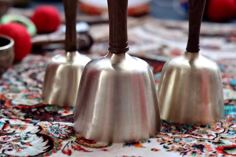 Healing Singing Bowl With Handle - Soul Star Metaphysics