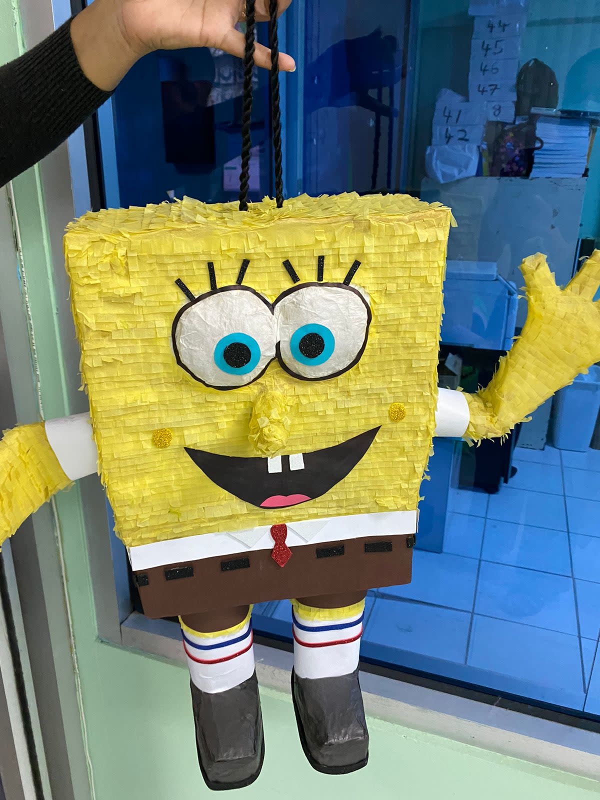 Pinata Sponge Bob - Samaroo's Limited