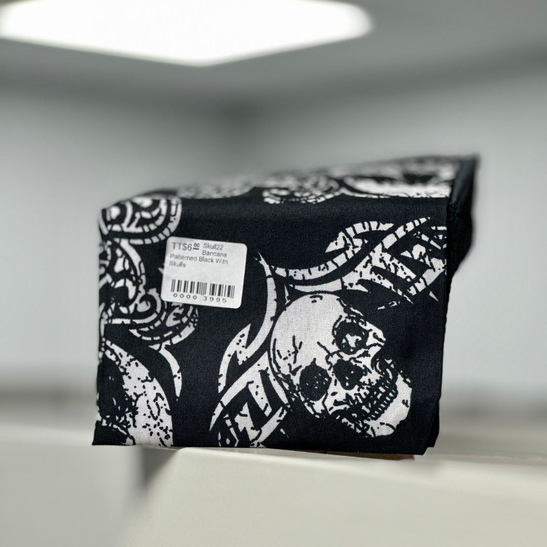 Bandana Patterned Black With Skulls - Samaroo's Limited
