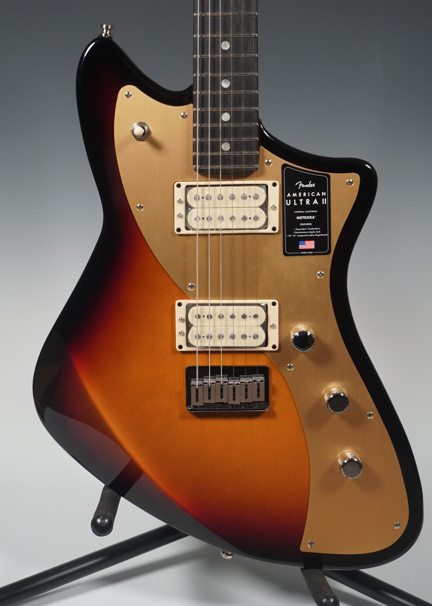 Fender American Ultra II Meteora, Ebony Fingerboard, Ultraburst w/ HSC ...
