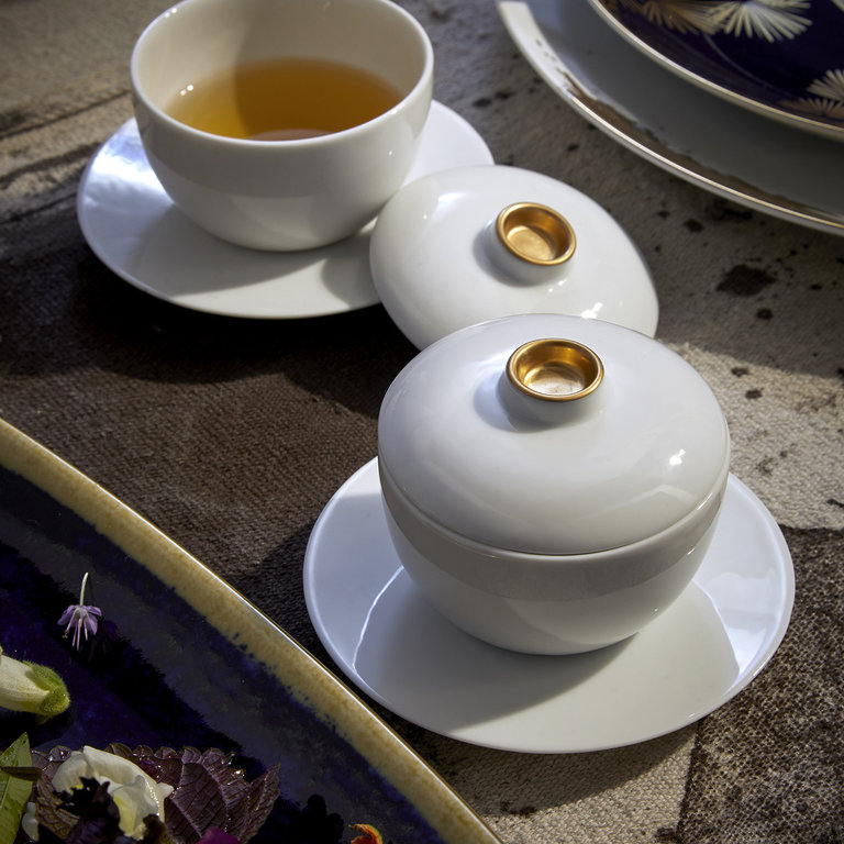 Zen Tea Cup with Lid + Saucer - Cayen Home