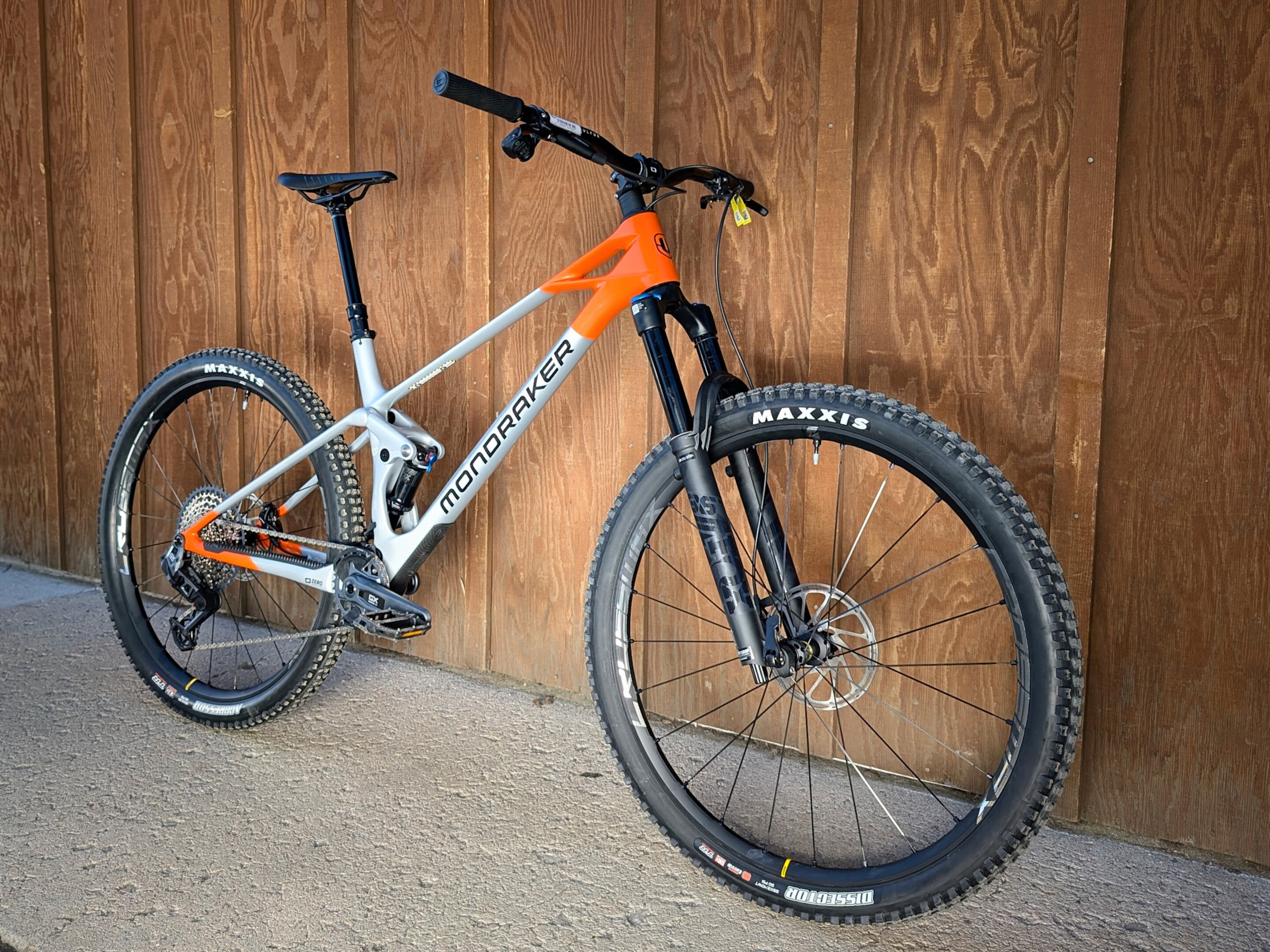 2026 Mondraker Raze Carbon R AXS 29" | The BackCountry in Truckee, CA ...