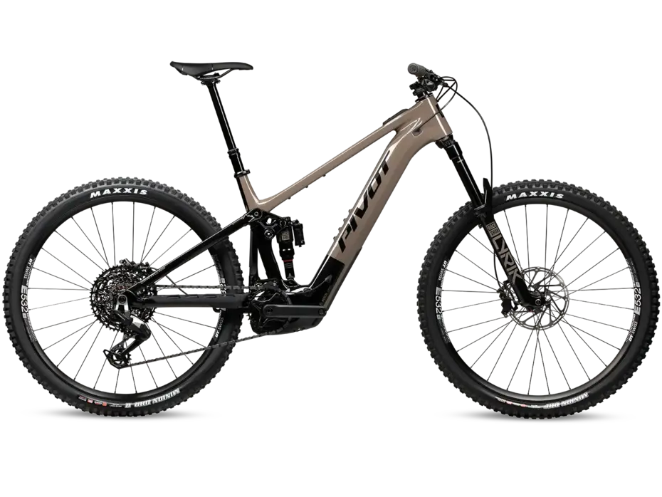 2026 Pivot Shuttle AM Ride Eagle 70/90 29" | The BackCountry - The ...