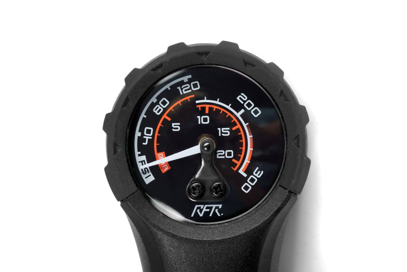 RFR Bomba Shock & Tyre - WeRbikes Tienda de Bicicletas