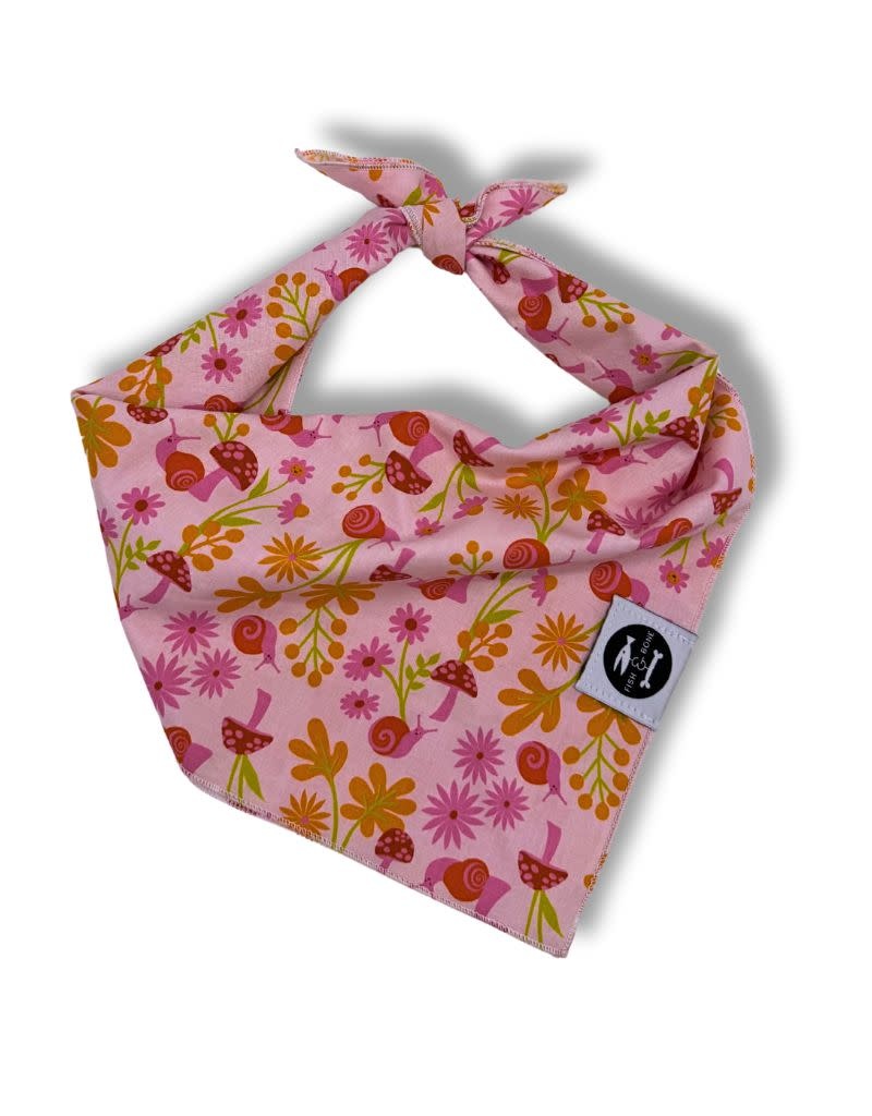 FISH & BONE Bandana Snail Garden - The Fish & Bone