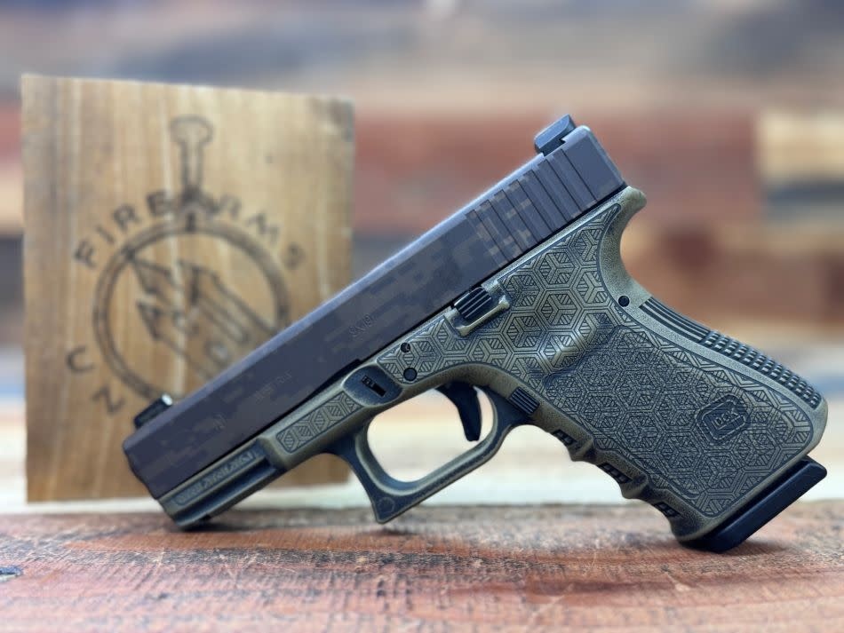 Copy of Glock 19 Gen3, Refurbished, Custom Cerakote Bright White, Laser ...