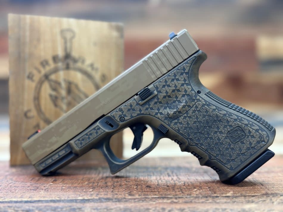 Glock 19 Gen3, Refurbished, Custom Cerakote Troy Coyote Tan, Laser ...