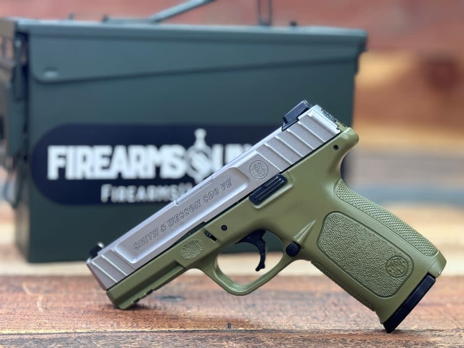 Smith & Wesson, SD9VE, 9MM, 4", 16RD, Cerakote_NB Green - Firearms Unknown