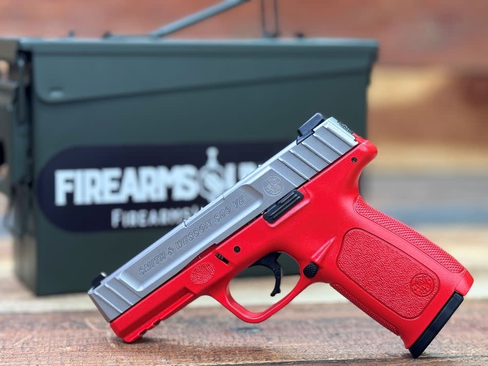 Smith & Wesson, SD9VE, 9MM, 4", 16RD, Cerakote_USMC Red - Firearms Unknown