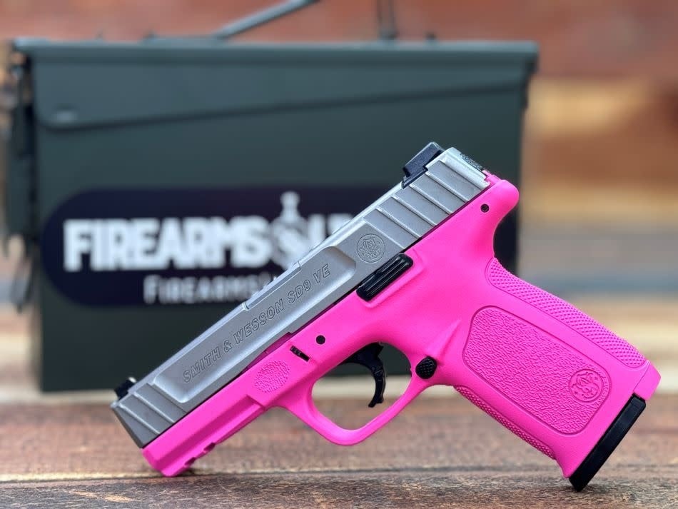 Smith & Wesson, SD9VE, 9MM, 4", 16RD, Cerakote_Prison Pink - Firearms ...