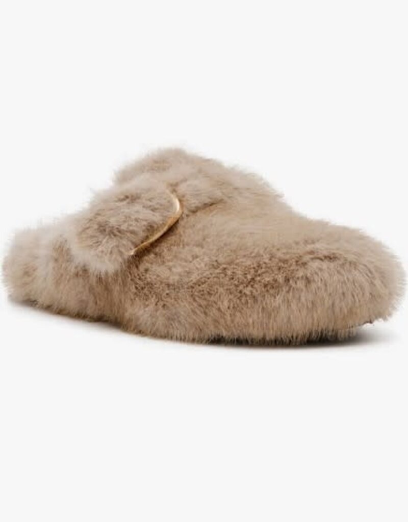 Steve madden fur slides store
