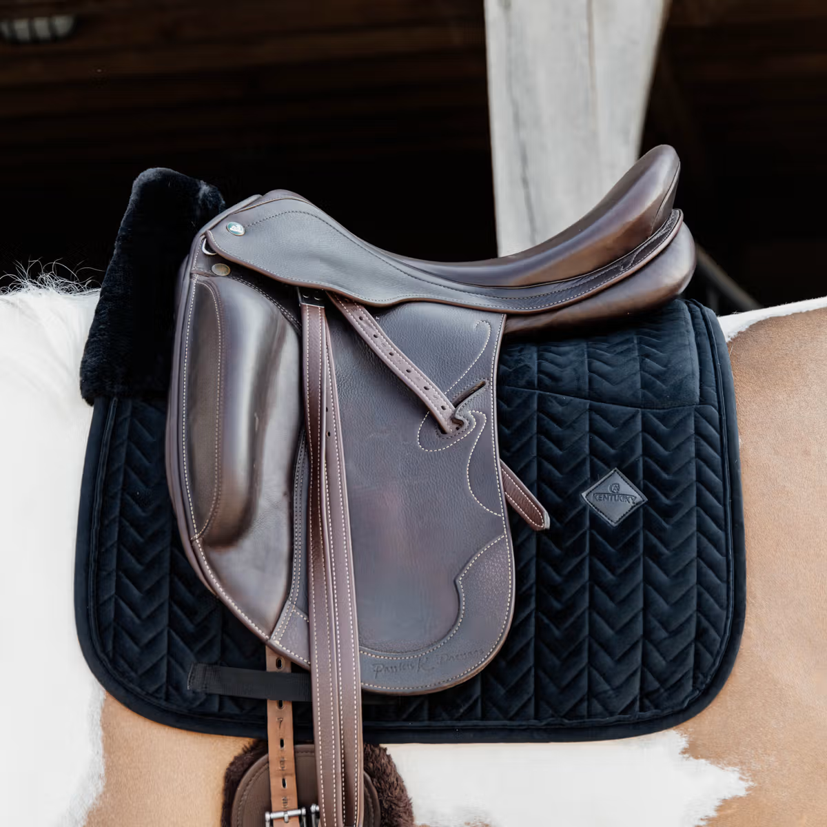 Skin Friendly Saddle Pad Velvet Dressage - Equine Essentials Tack ...
