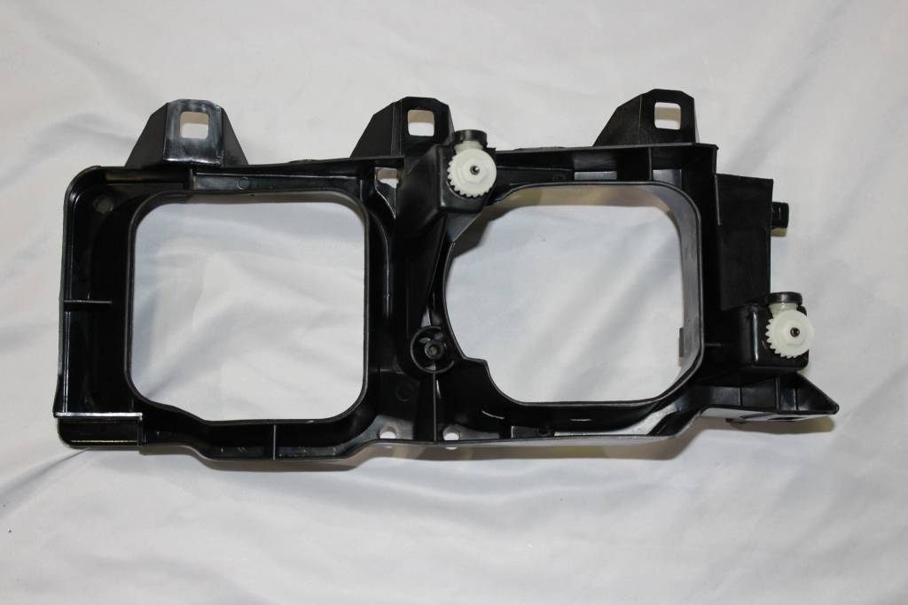Headlight supporting frame right side for BMW 3 series E-36 - A R T ...