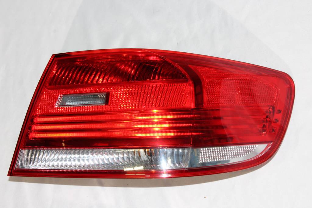Rear light in the side panel, right for BMW 3 series E-92 - A R T ...