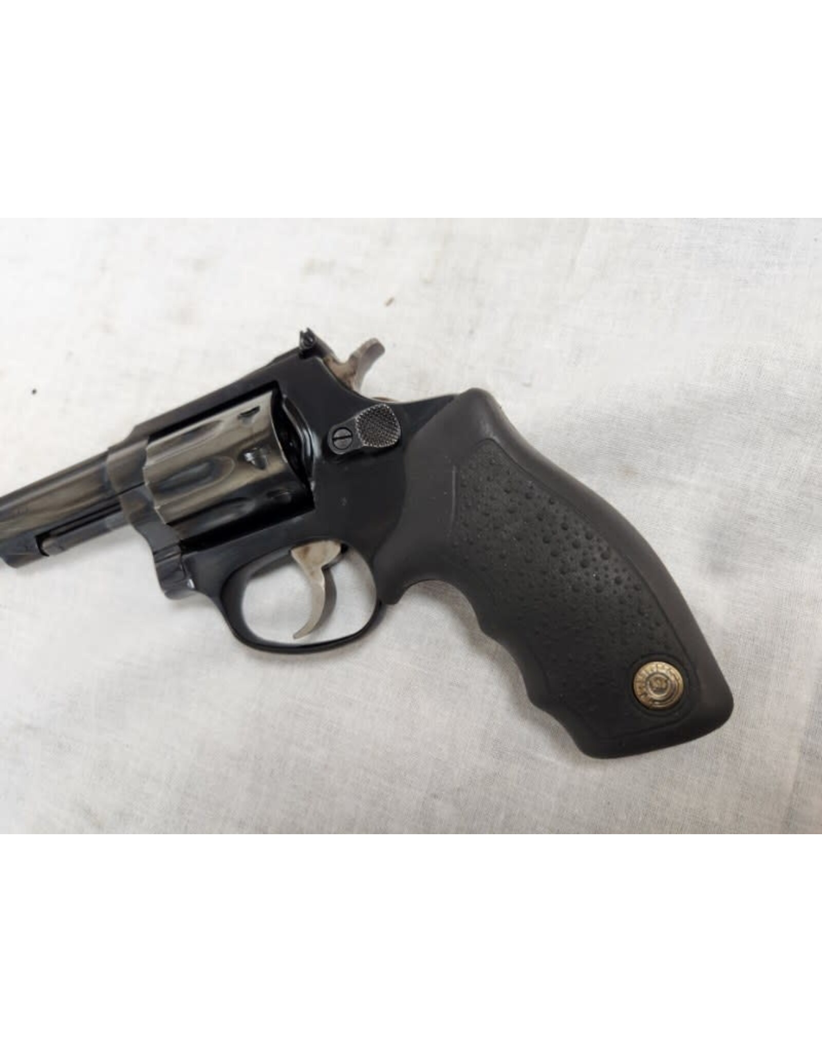 Taurus Mod 94 - .22 LR - 4" bbl - 9 Shot - Larry's Sporting Goods