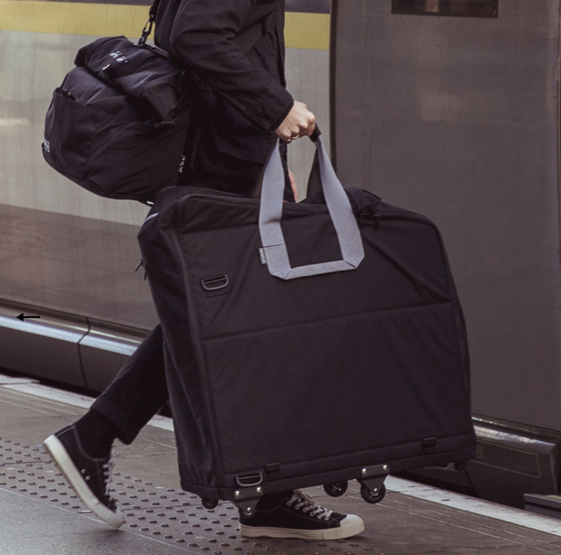 Brompton Travel Bag QTRVLBAG - Clever Cycles Ebike & Bicycle Store