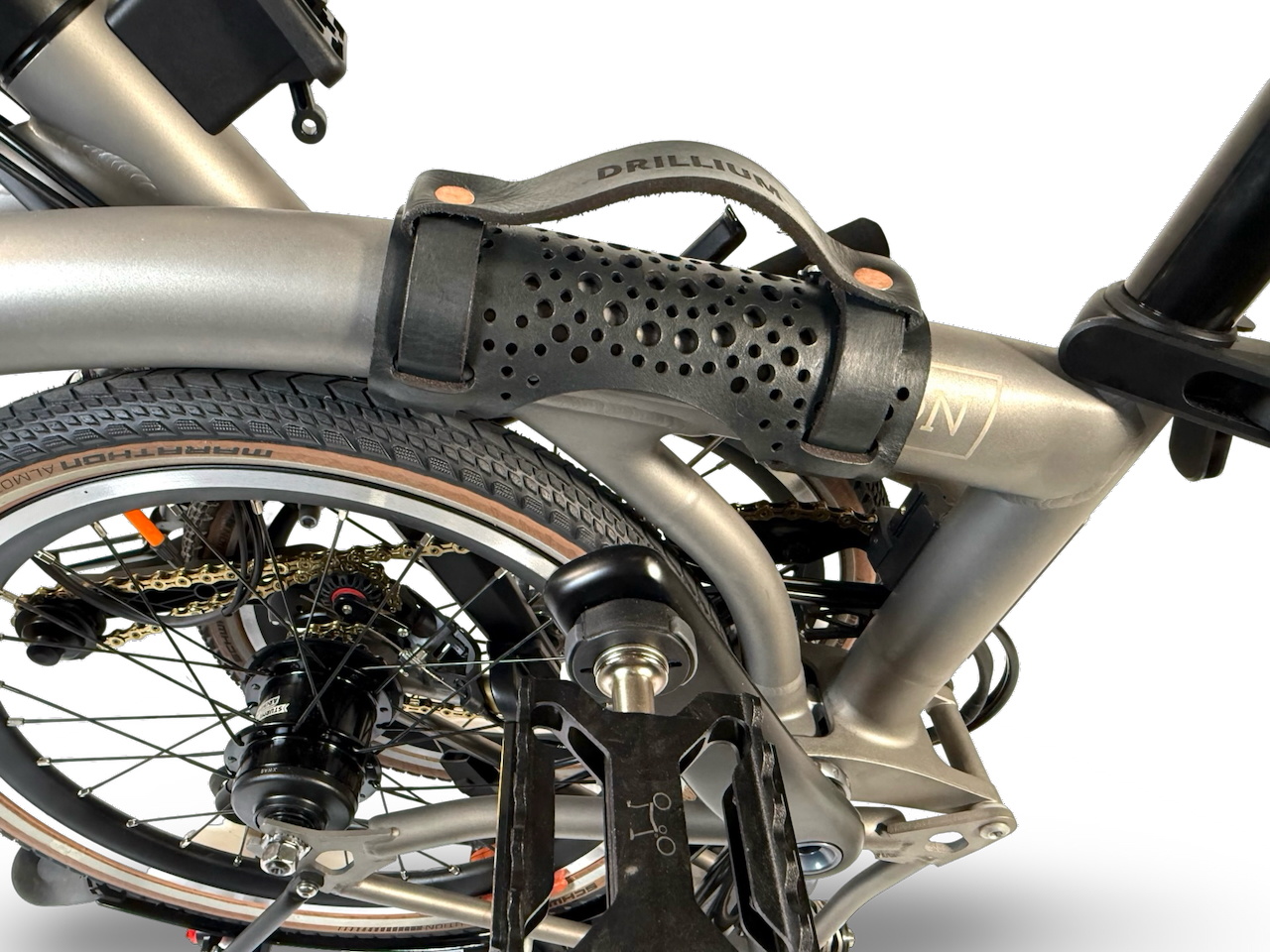 Clever Cycles Brompton Omakase 12T Limited - Clever Cycles Ebike ...