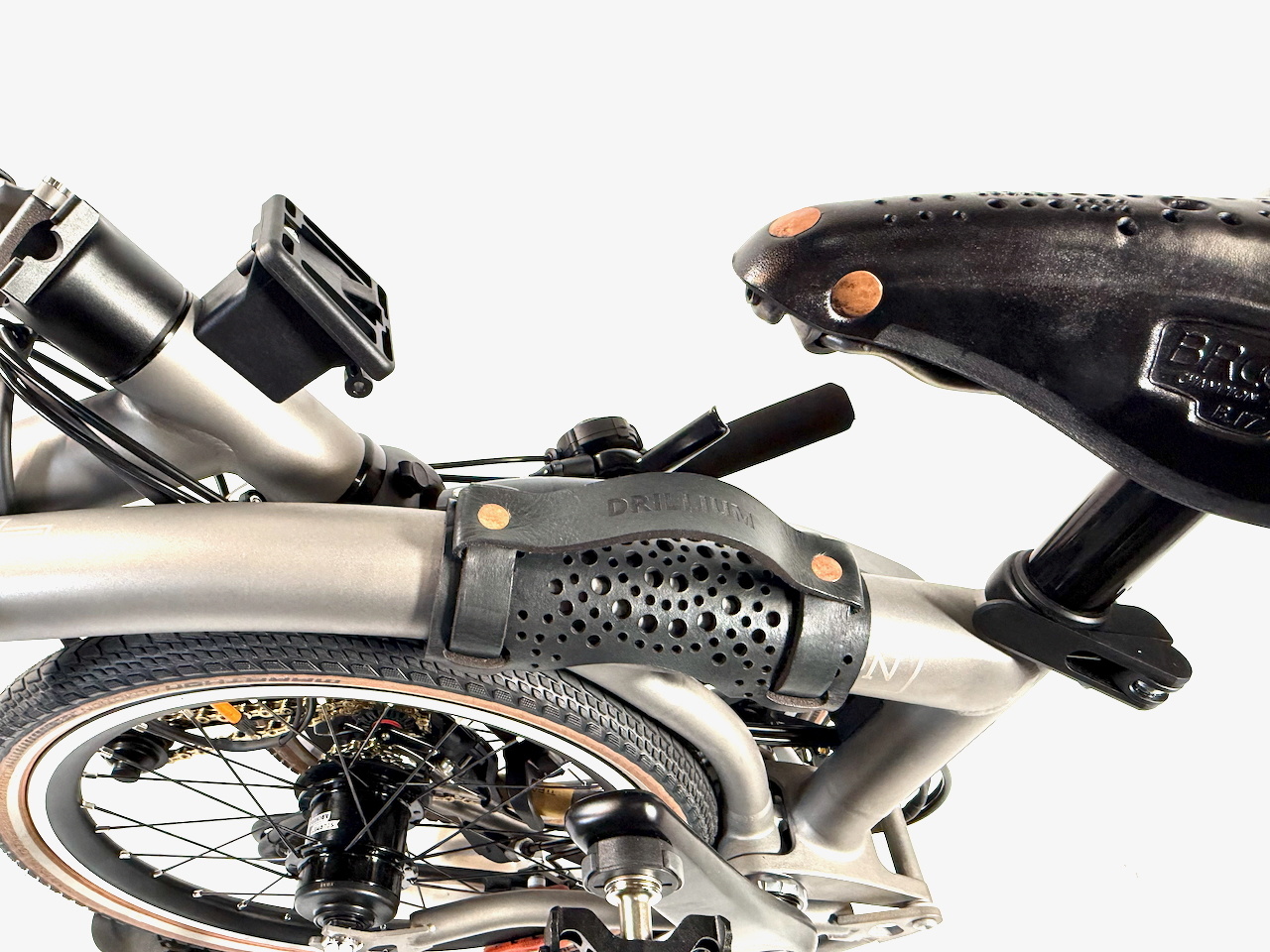 Clever Cycles Brompton Omakase 12T Limited - Clever Cycles Ebike ...