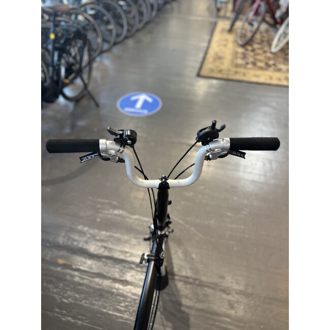 USED Classic Brompton H6R Matte Black Folding Bike - Clever Cycles Ebike & Bicycle Store