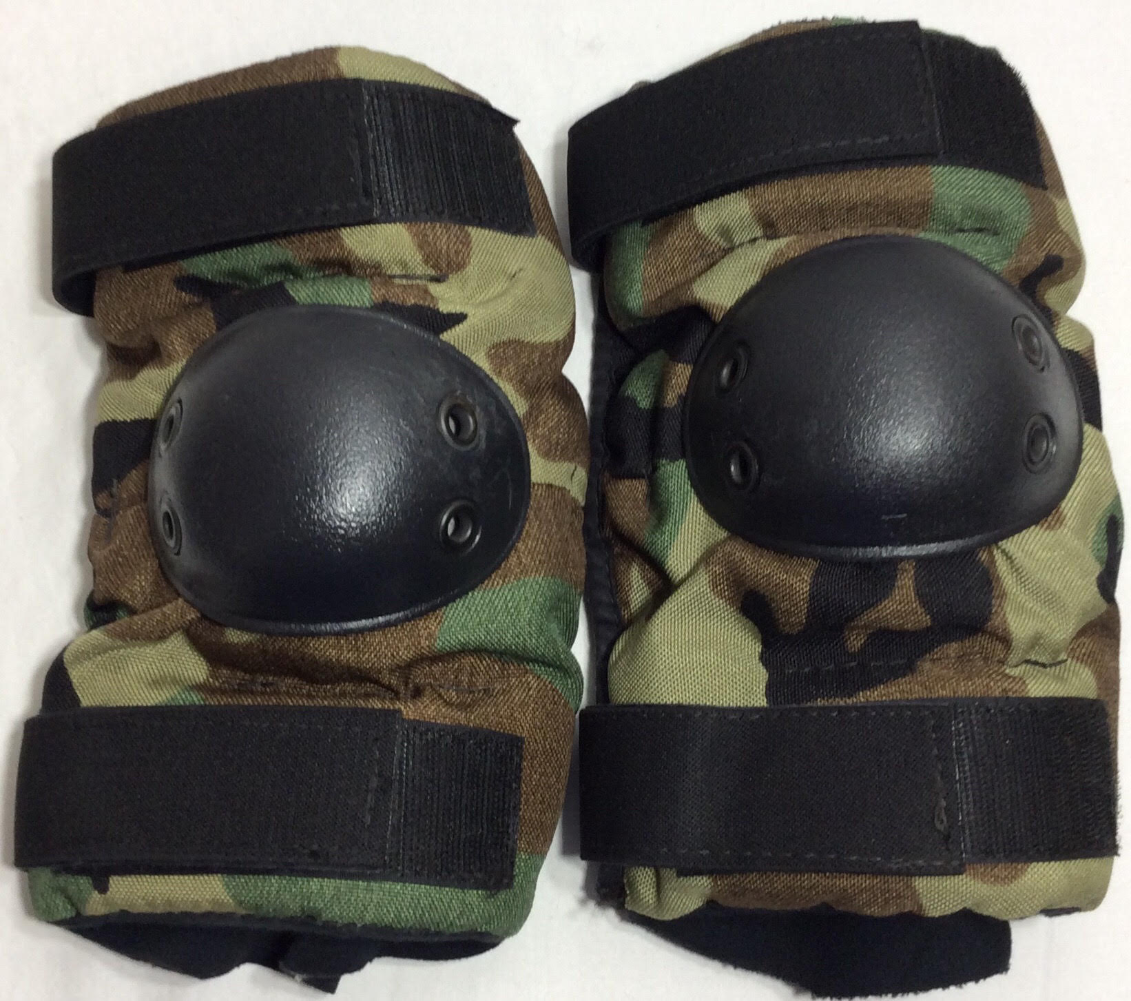 USED Elbow Pads - Military Outlet