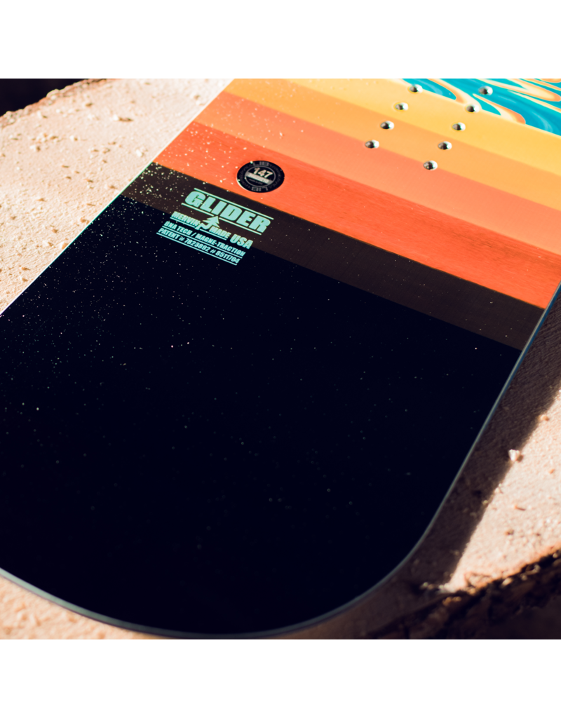 Lib Tech Glider Women’s Snowboard 2024 – Smooth & Playful Ride - SPORTS LTD