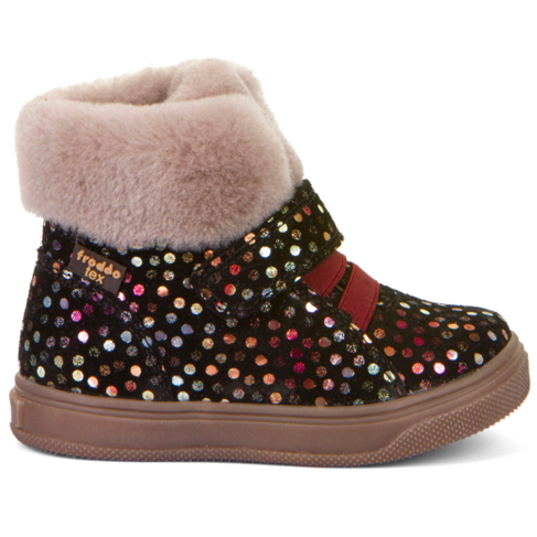 Hiking Shoes - Kid's Shoes in Ottawa - Kiddie Kobbler St Laurent