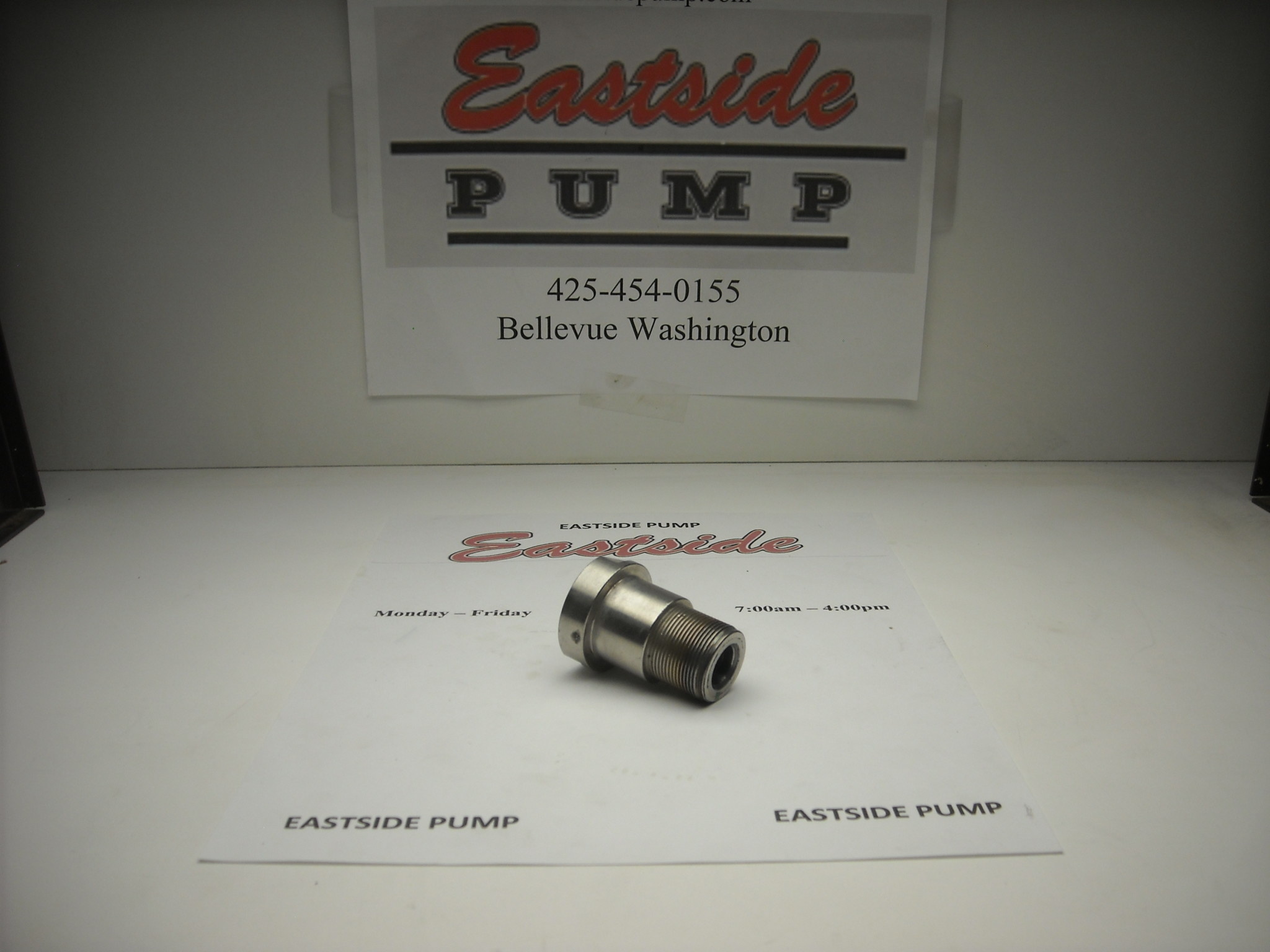 533942 Titan Piston Seat Assy. STUD, PISTON/SEAT ASSEMBLY - Eastside Pump