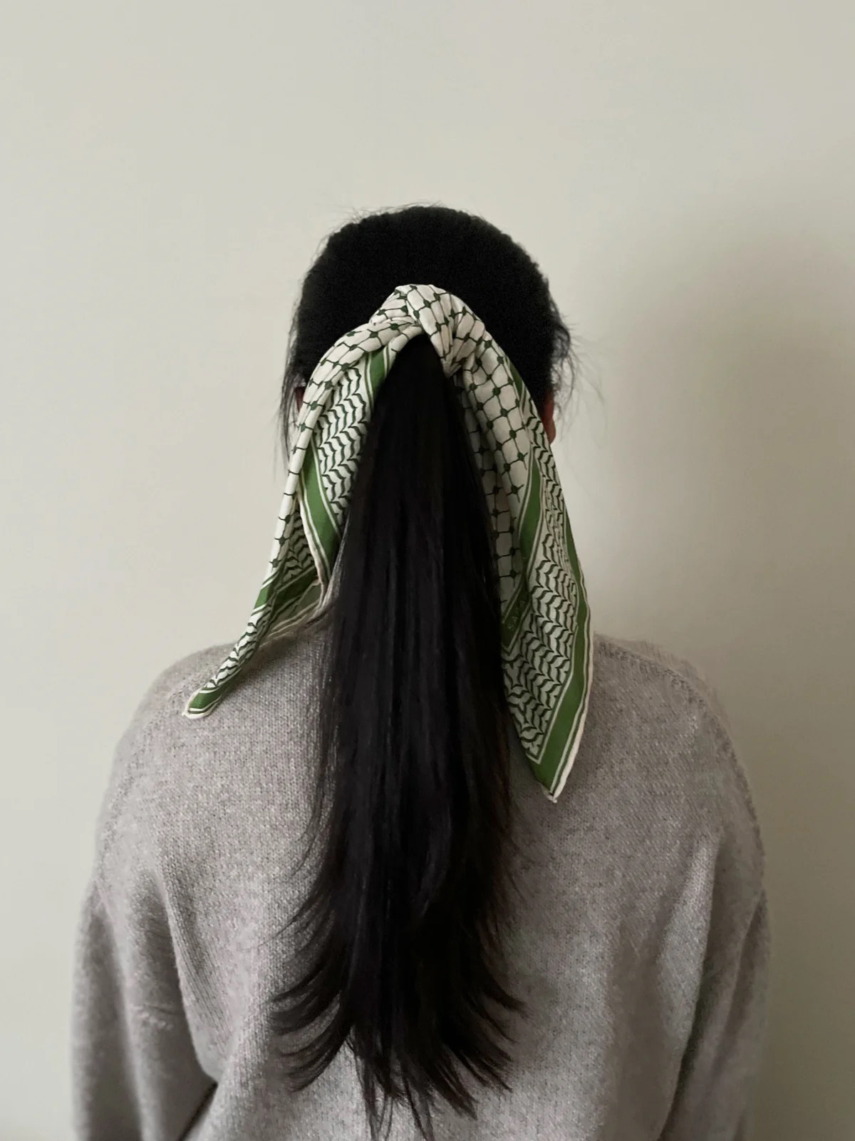 Sarah Musa Small silk and cotton Keffiyeh scarf . Olive - Betina Lou