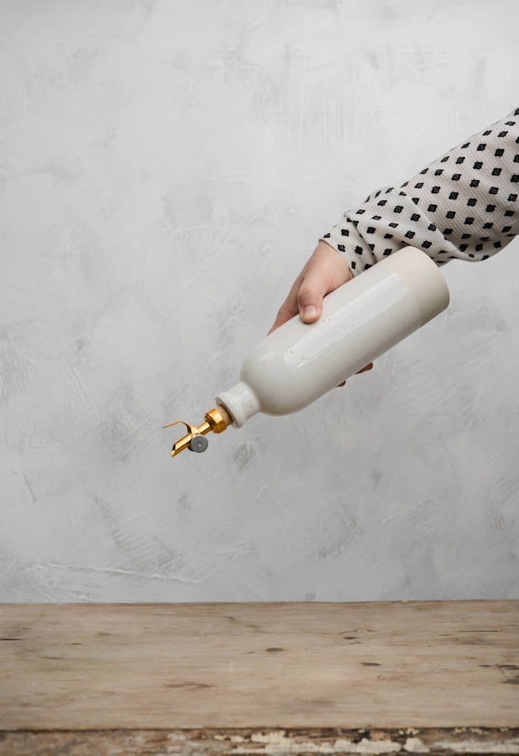 Atelier Trema - Oil Cruet (600ml) - White - Boutique Crème