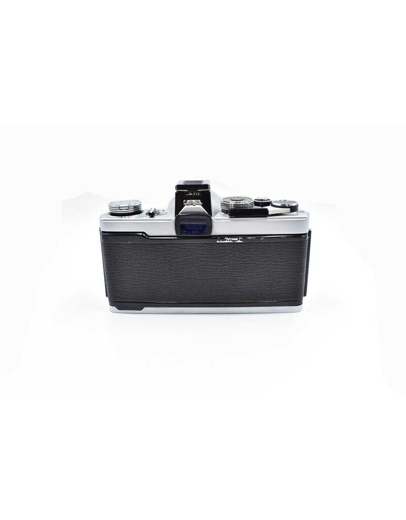 Pre-Owned Olympus OM-1 Body Only Silver 35mm Film Camera Pre-Owned Olympus OM-1 Body Only Silver 35mm Film Camera