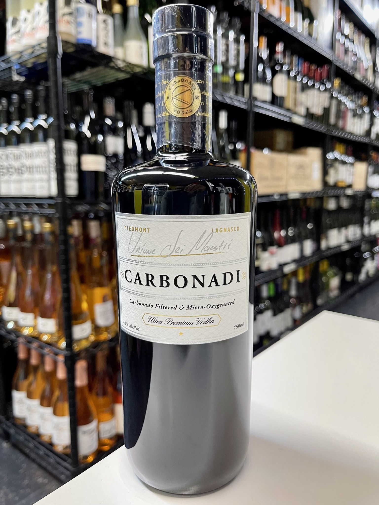 Carbonadi Ultra Premium Vodka 750ml - Divino