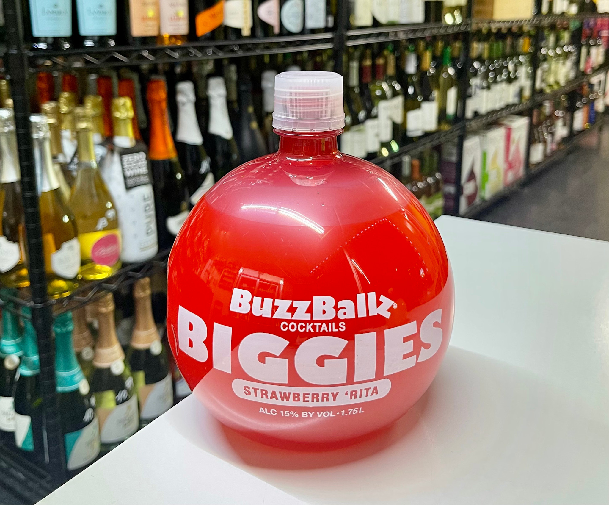 BuzzBallz Biggies Strawberry Rita Cocktails 1.75L - Divino