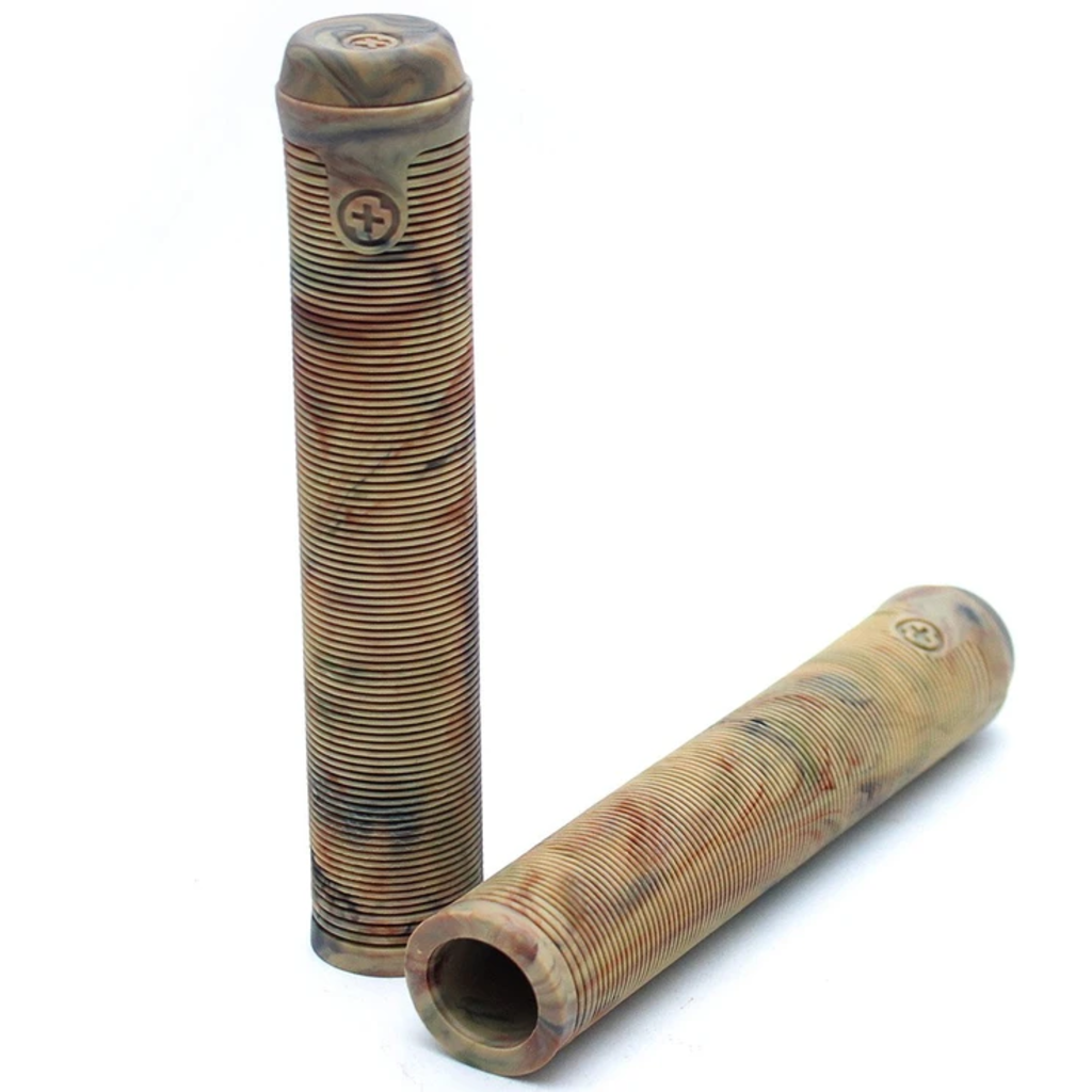 Salt SALT PLUS XL GRIP CAMO - B&P Cycle and Sports