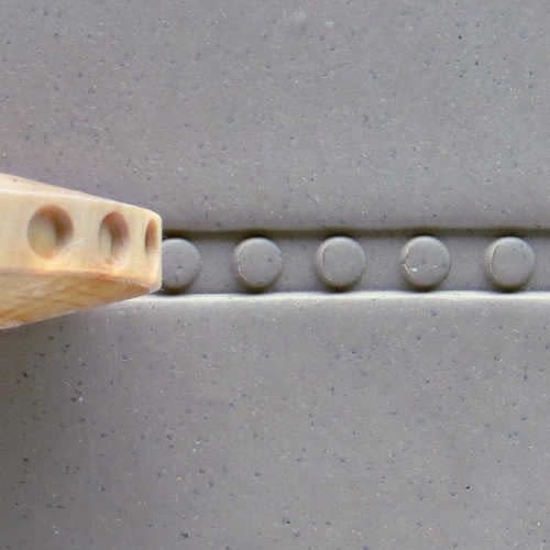 MKM FINGER ROLLER FR-001 Finger Roller – Dots - Queen City Clay