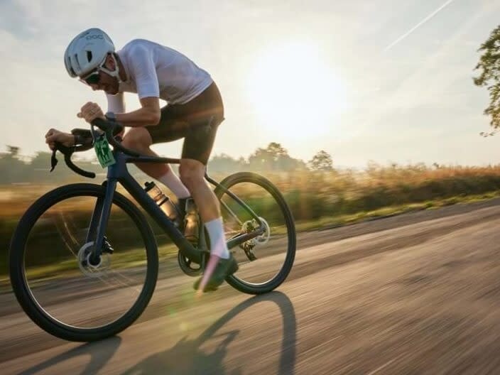 Devinci, Hatchet Pro Carbon Apex AXS 12s - GearHub Sports