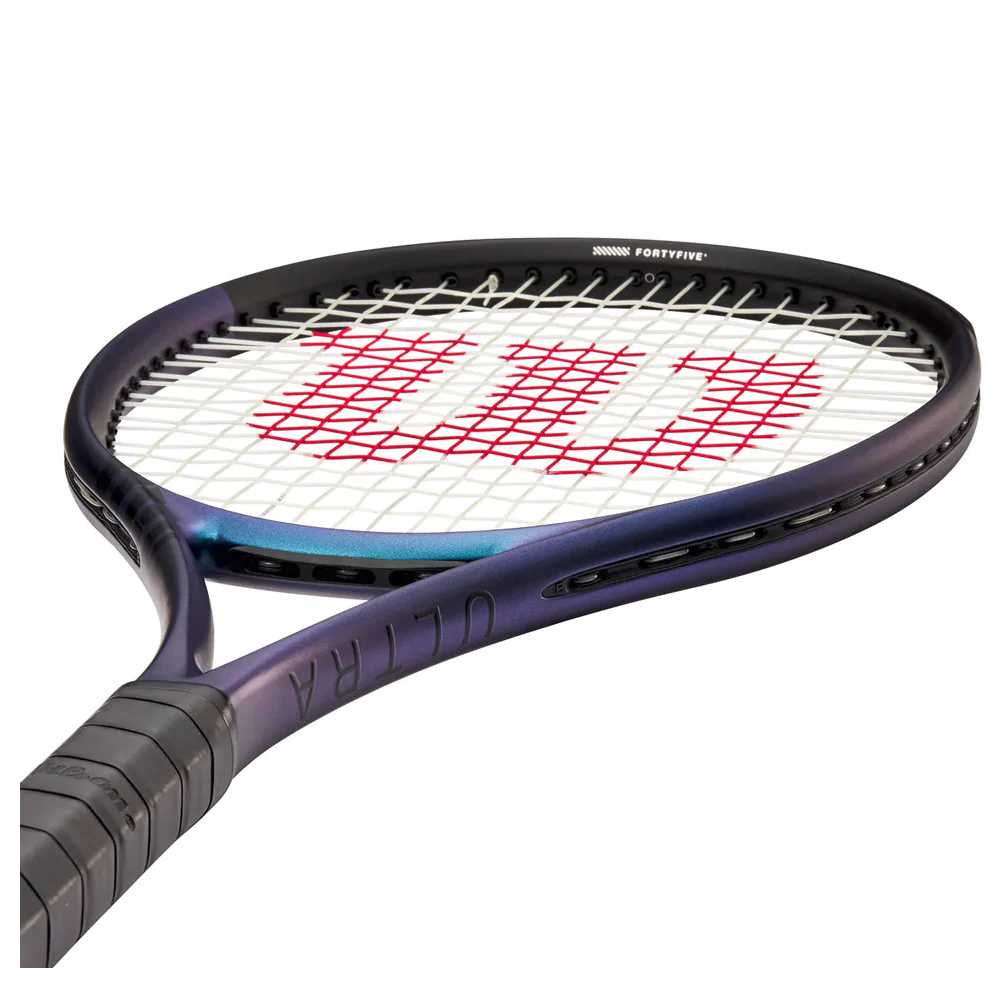 Wilson Ultra 100 v4 - Of Courts