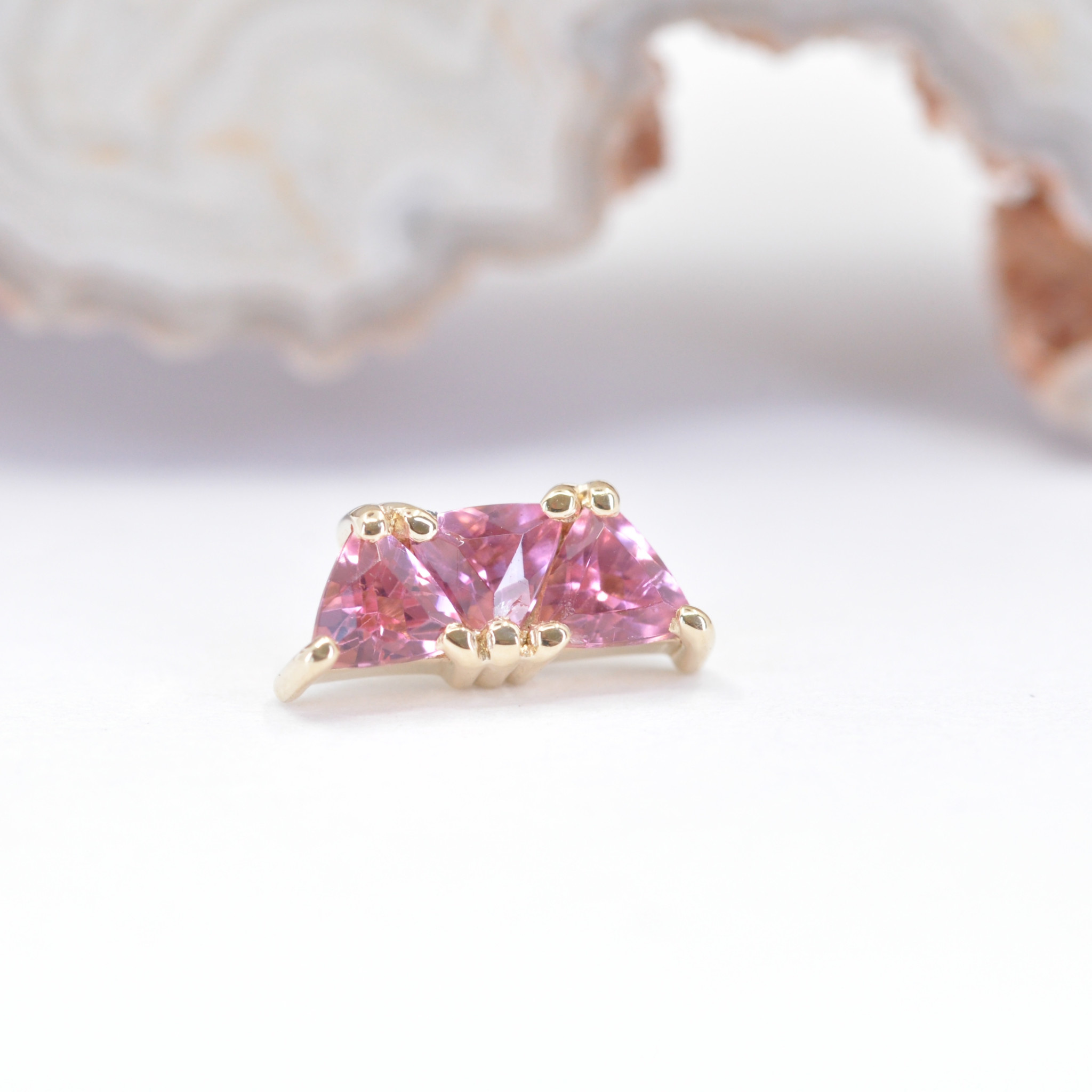 Irisa 3 with Pink Tourmaline in 14k Yellow Gold 16g Threaded End - Mint ...
