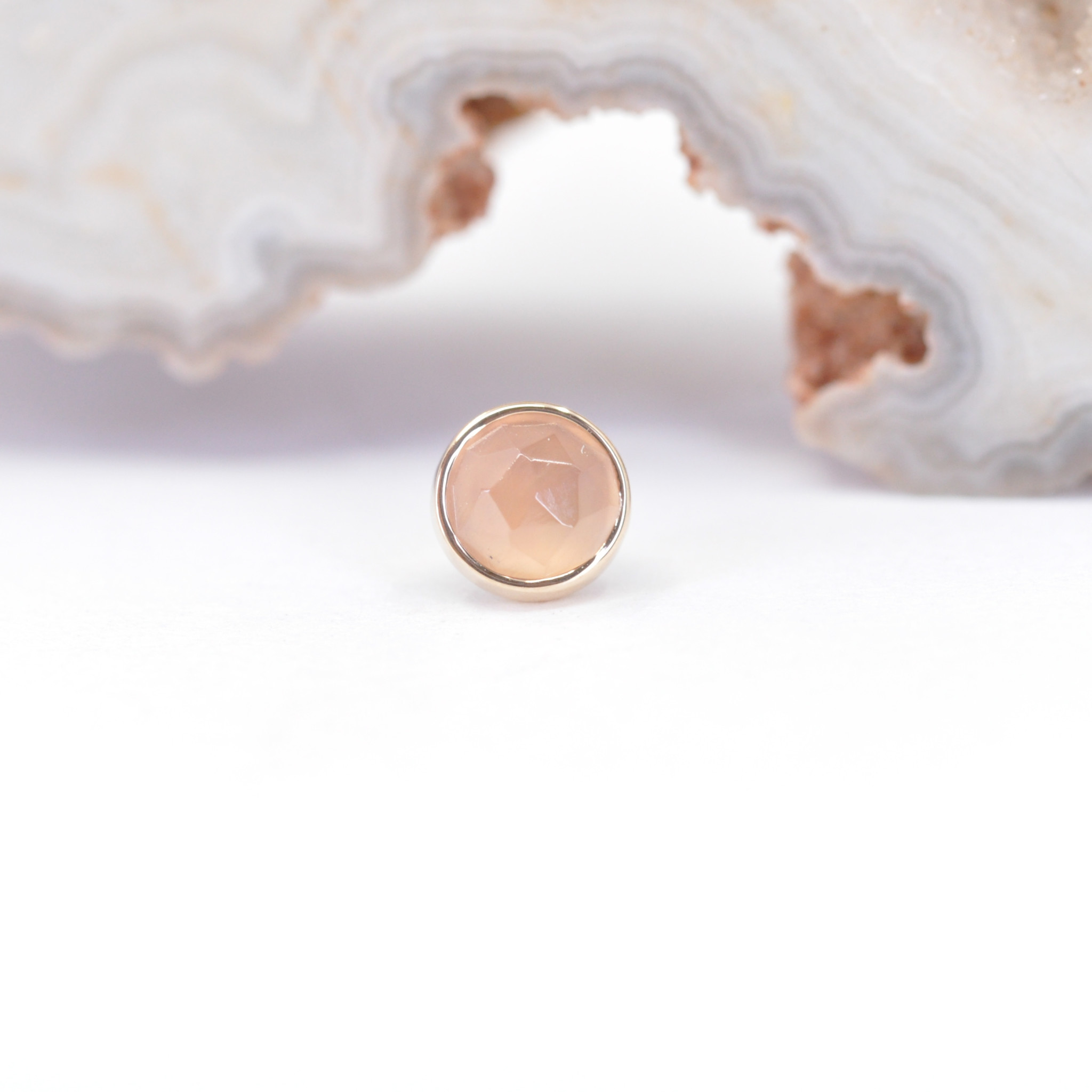 4mm Cup with Rose Cut Peach Chalcedony in 14k Yellow Gold Threadless E ...