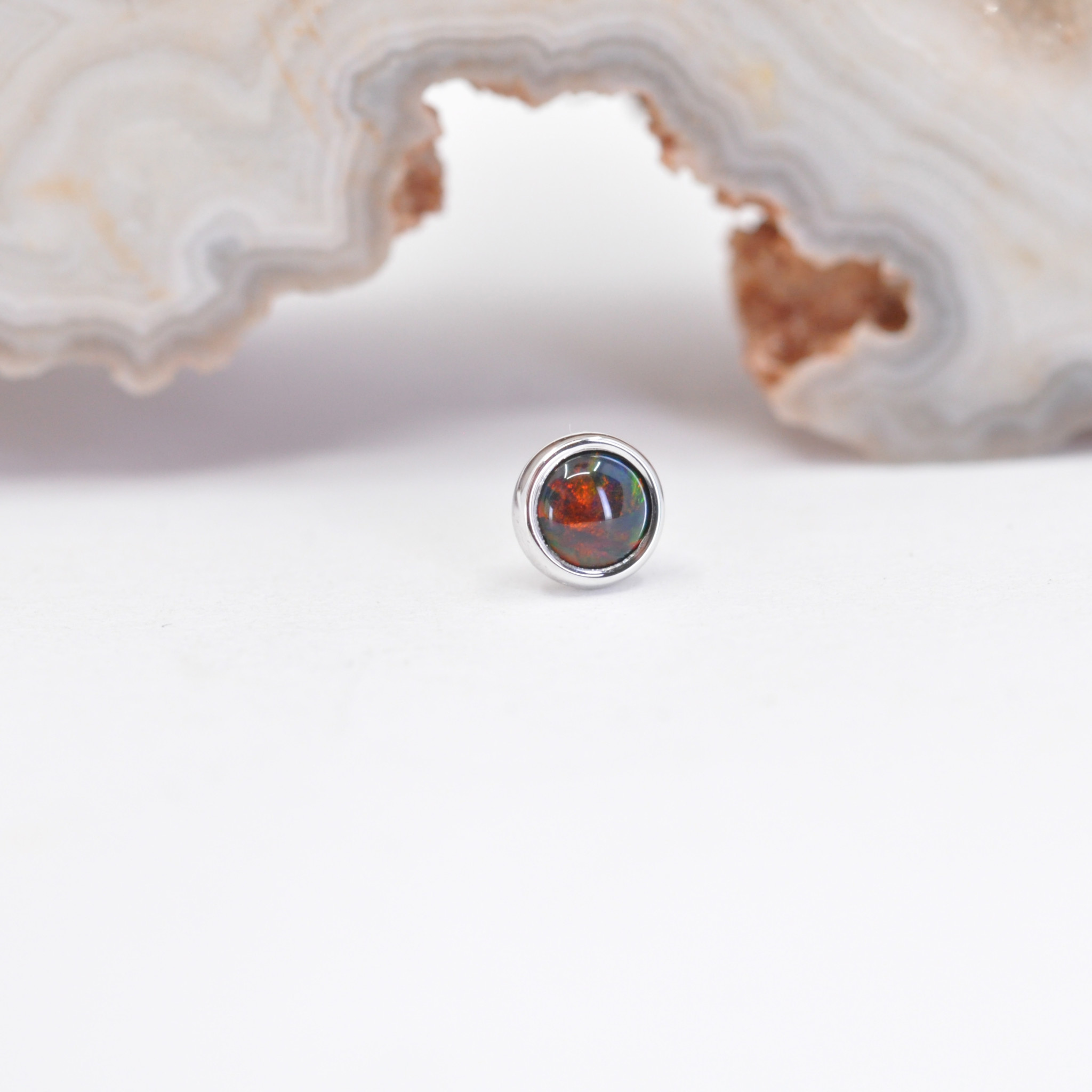 3mm Cup Threadless Ends with Gilson Black Opal Cabochon 14k White Gold ...