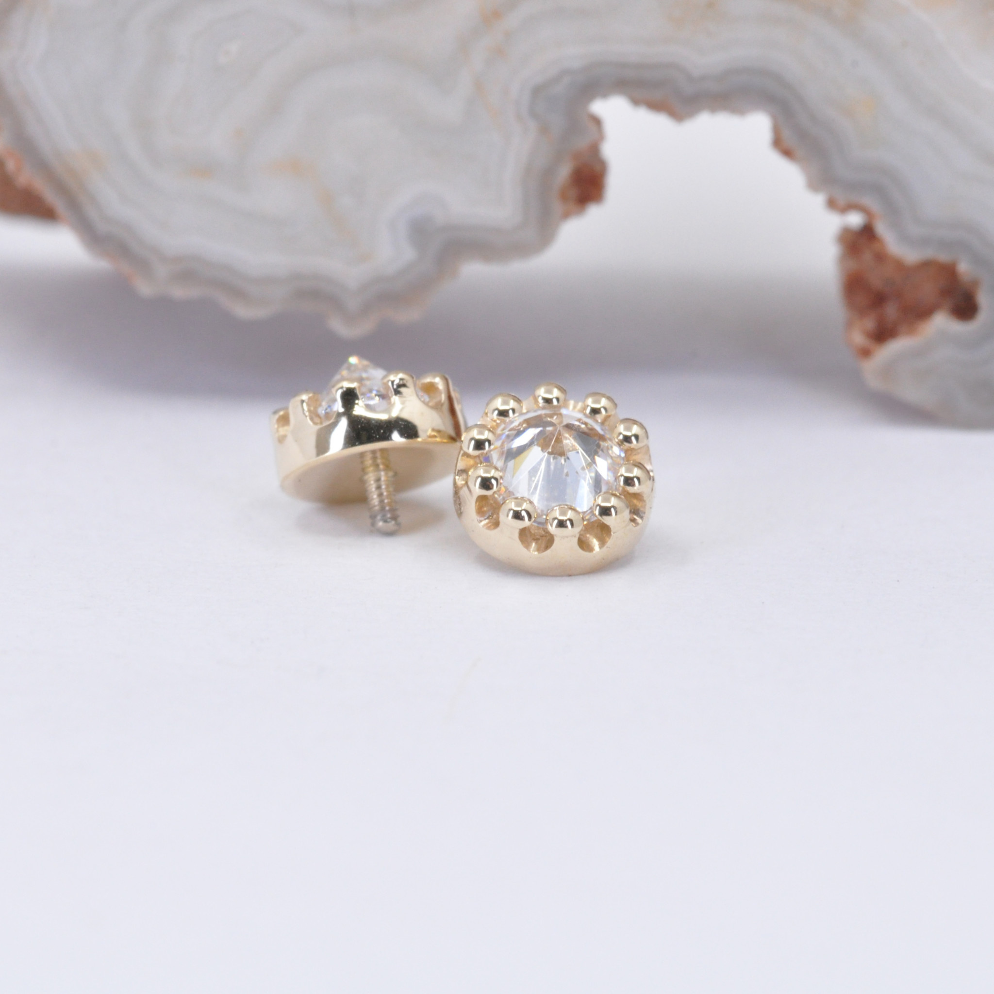 6mm Crown Prong with Reverse Set CZ 14k Yellow Gold 16g Threaded End ...