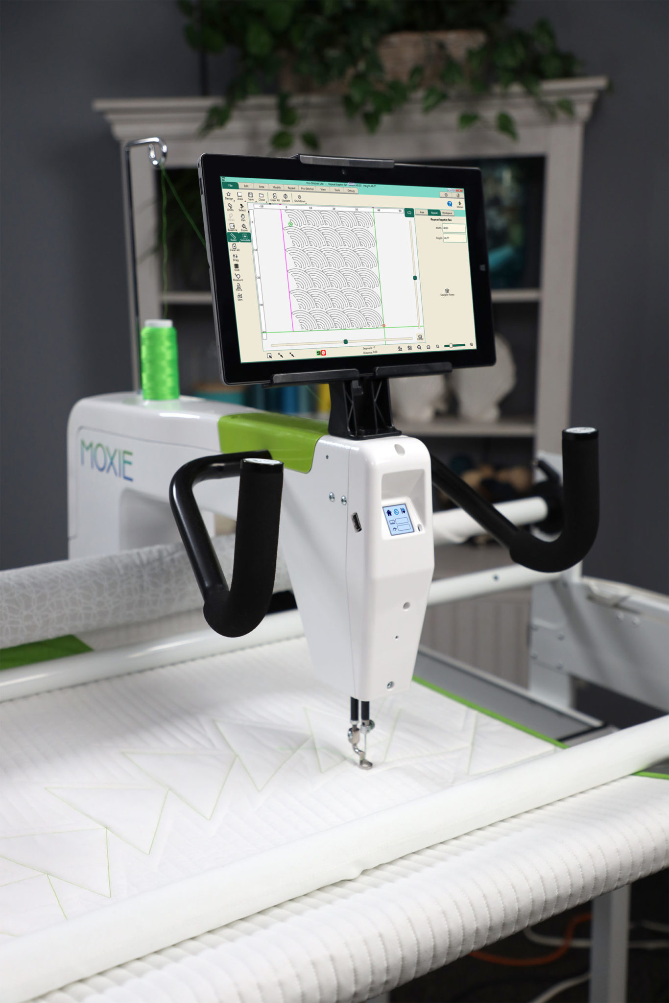 HQ Pro-Stitcher LITE Tablet & Software - Stitch by Stitch