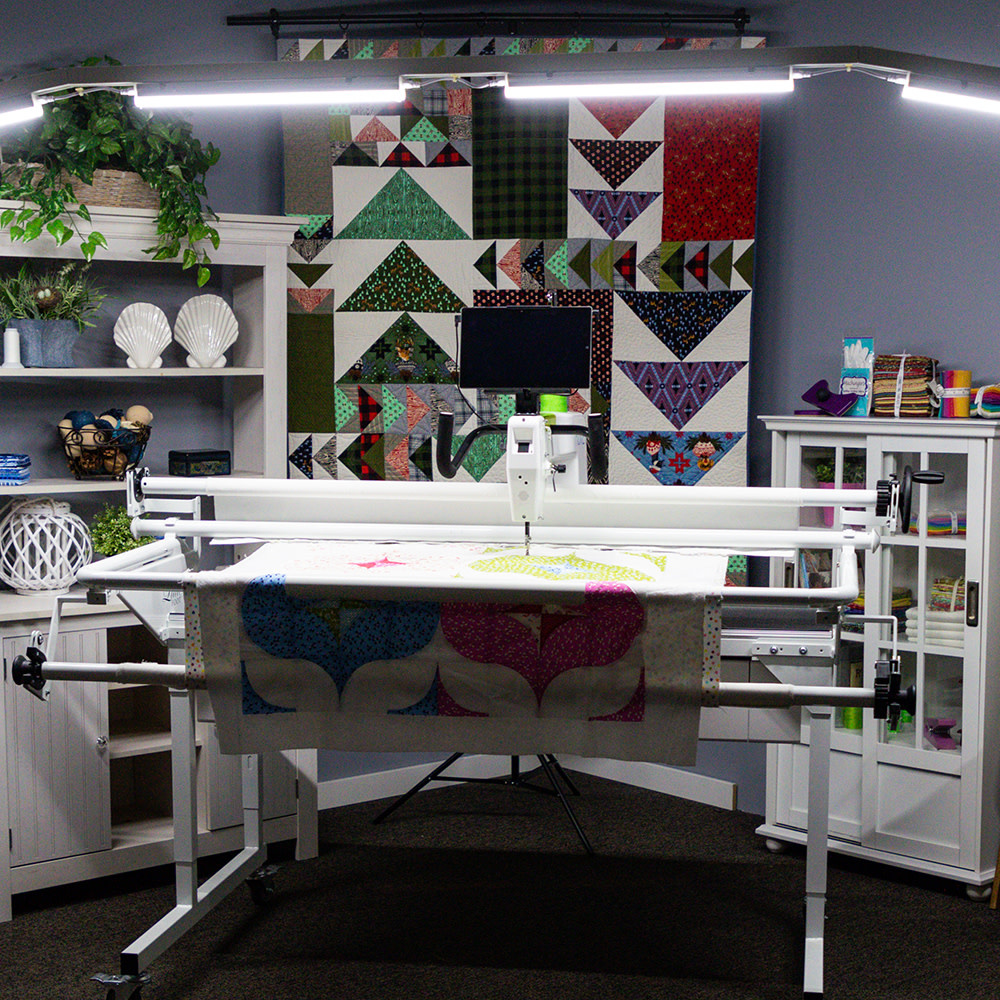 HQ Highlight - Stitch by Stitch