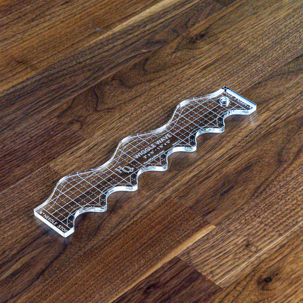 HQ Wiggle Wave Template - Stitch by Stitch