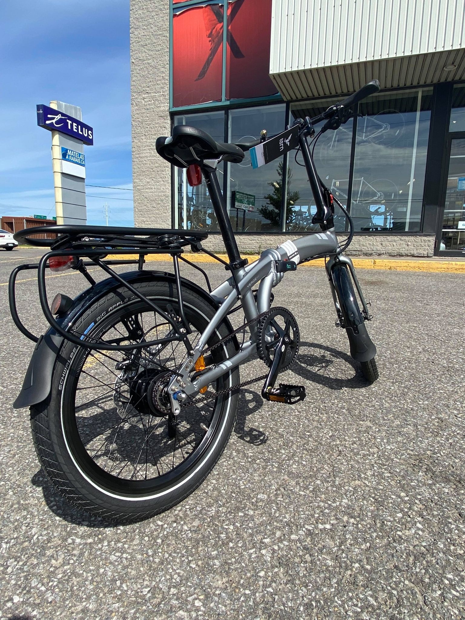 TERN Verge S8I space grey foldable bike with carbon belt drive - Echo ...