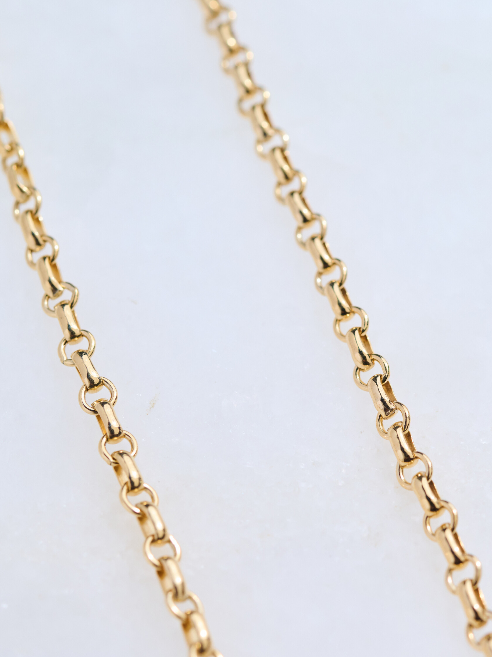 Gold Link Vignette Chain - - Kiki